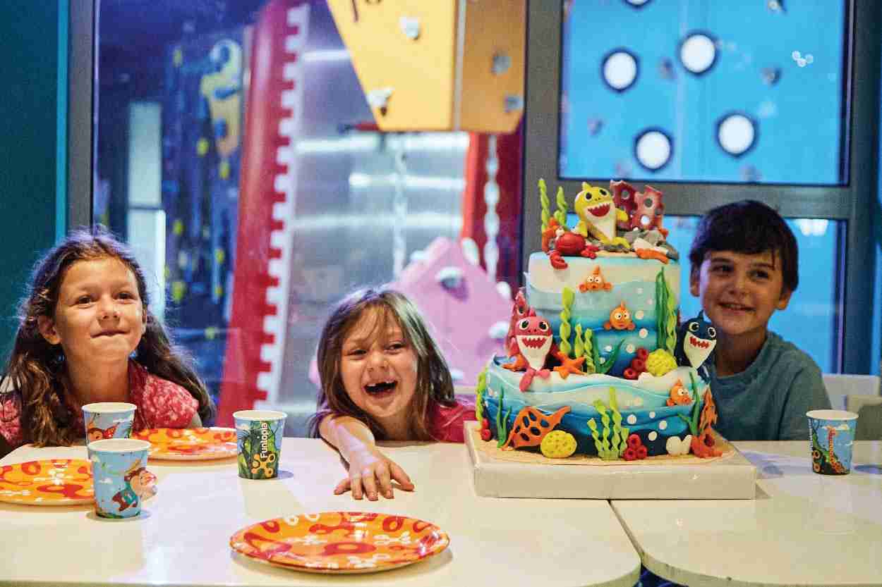 Funtopia | Active entertainment center